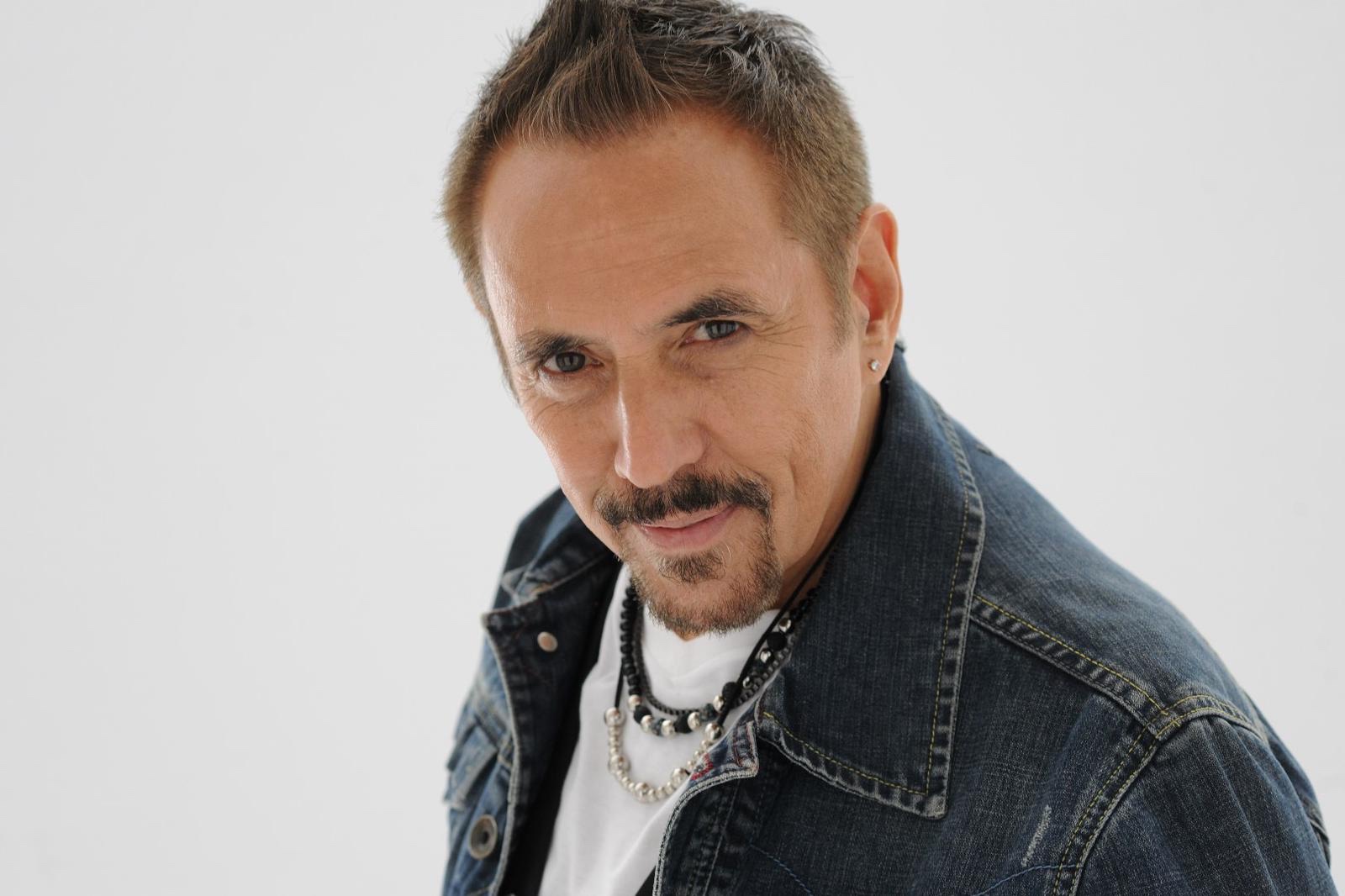 Lerner 4D – A Tu Lado” – Stellusz place